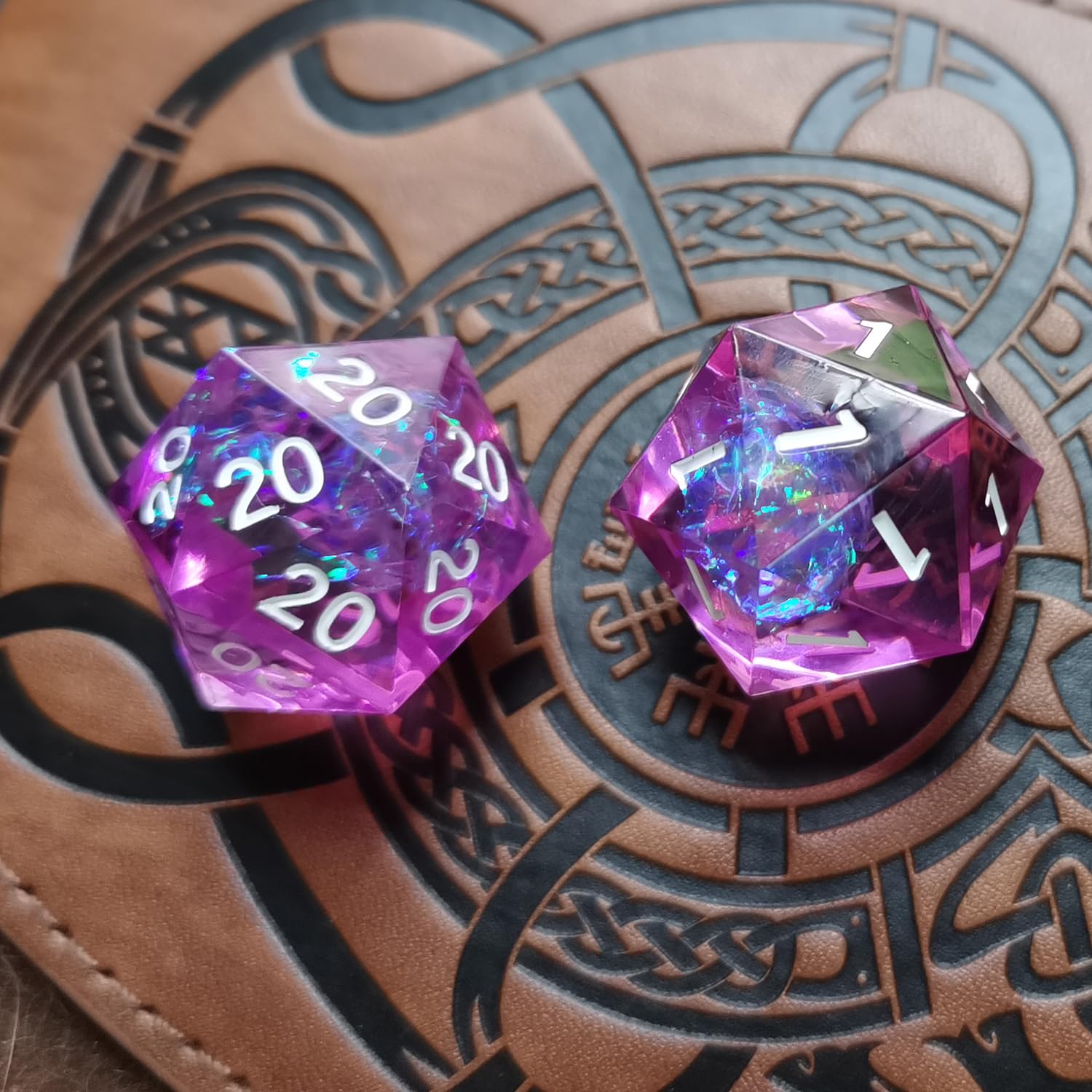 Meokkaebi Roll of Fate D20 Dice Set - 16mm Resin - Purple - Perfect fo ...